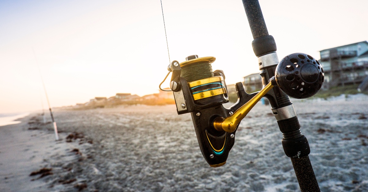 What Is The Best Wind Direction For Saltwater Fishing? - Irvine Lake